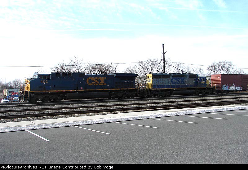 CSX 402 & 8485